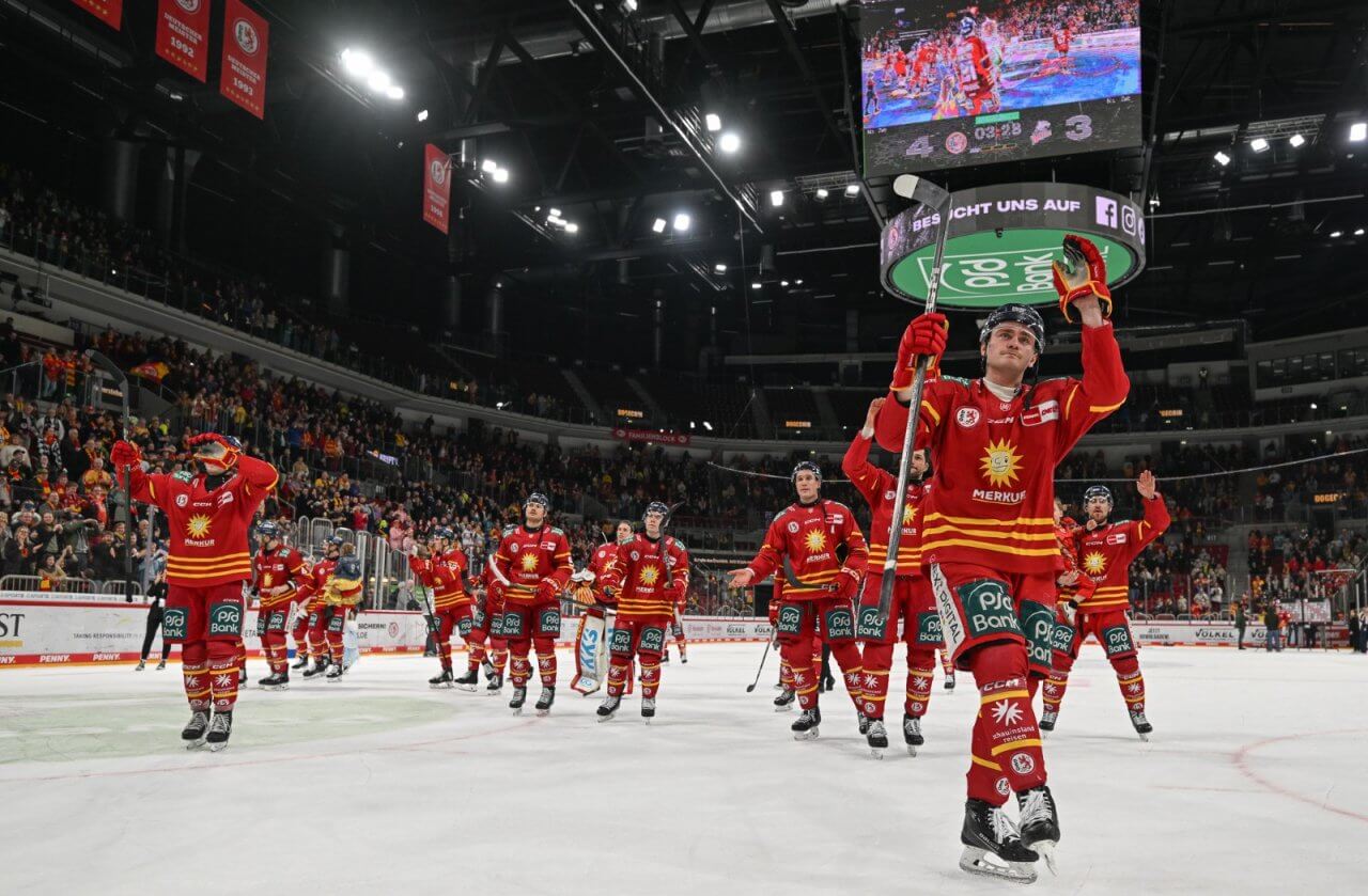 4:3: DEG siegt in Overtime gegen Nürnberg • Düsseldorfer EG 4:3: DEG siegt in Overtime gegen Nürnberg • Düsseldorfer EG