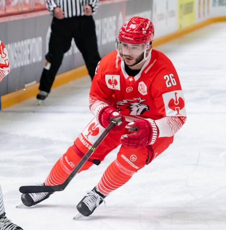 DEG verpflichtet Top Stürmer Phil Varone!